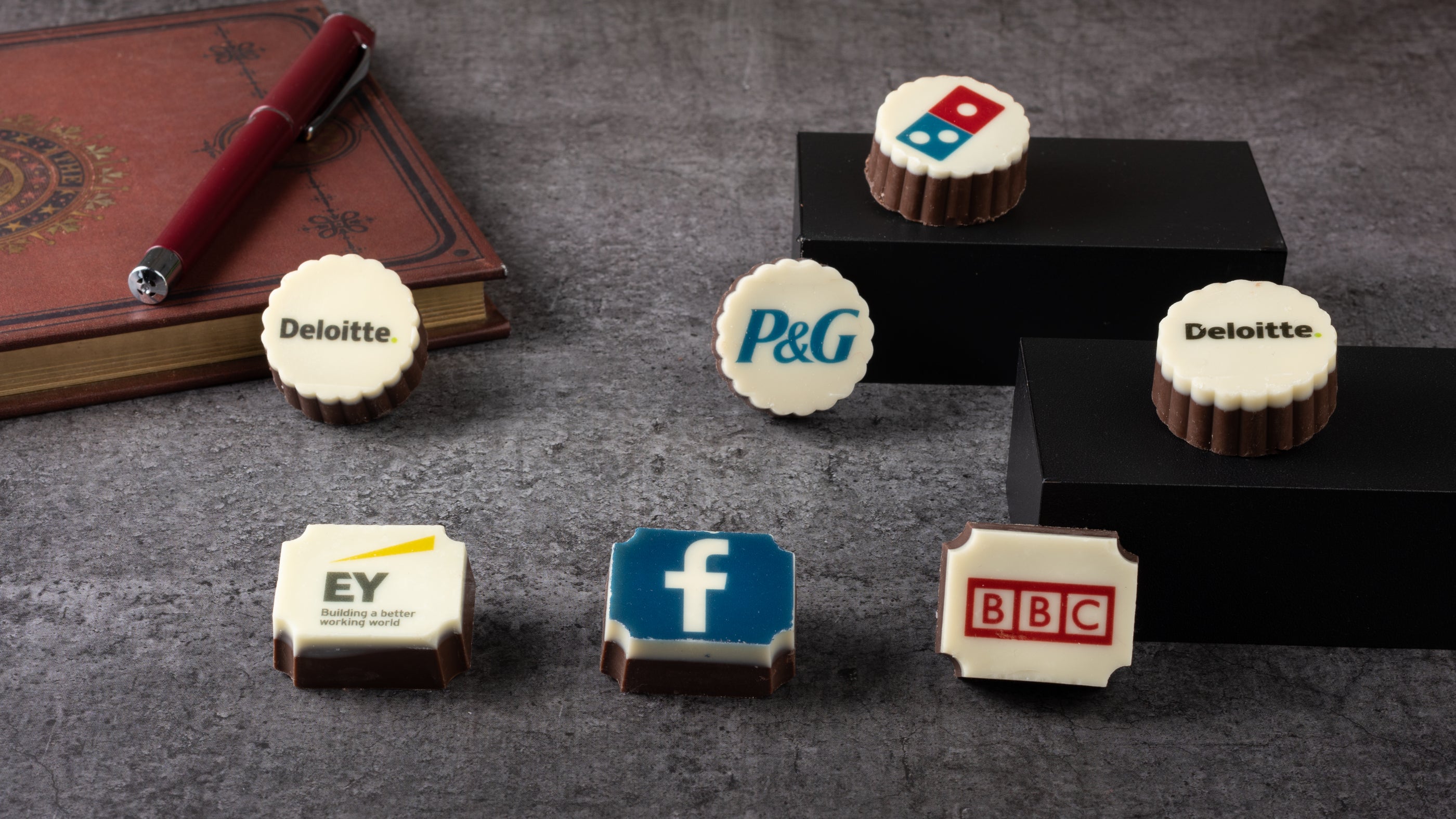 CHOCOCRAFT: Personalized Gifts, Printed Chocolates. Logo Chocolates ...